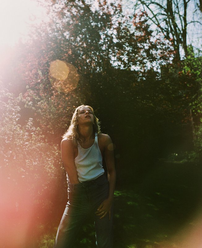 49810002.jpg - Adam Scarth Cinematographer